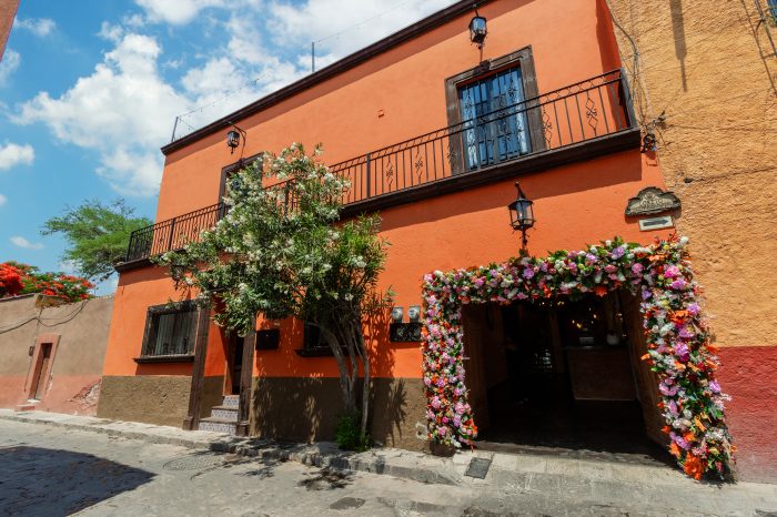 Five Queens Boutique Hotel